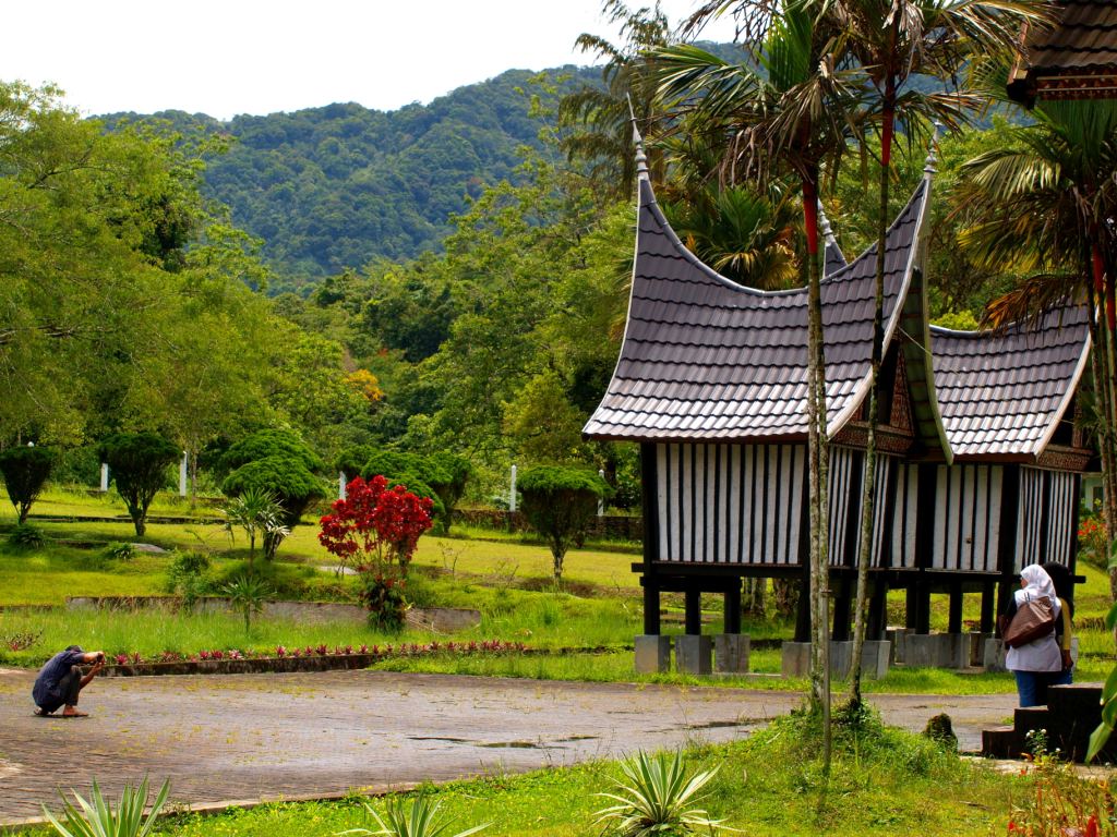 Wisata Minangkabau: Padang Panjang : #1. PDIKM