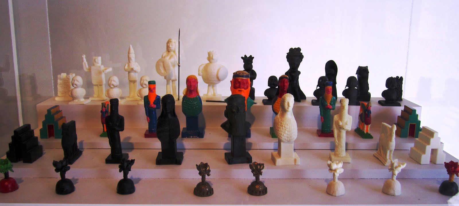 SoCal Life: Chuck Hood's Extraordinary Chess Sets