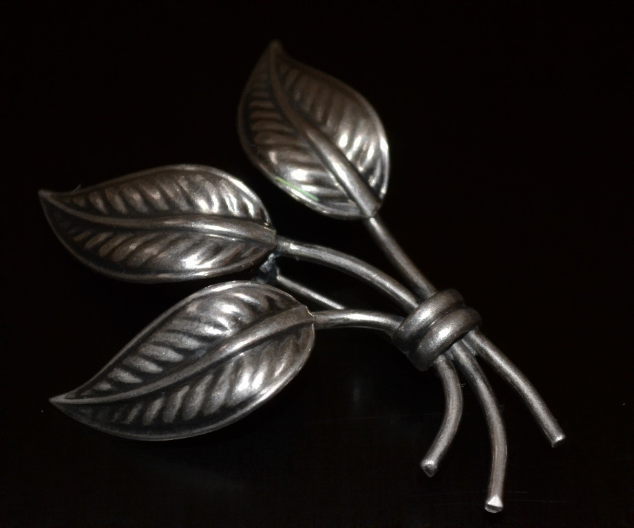 Amelie Deco Vintage: Brose de argint