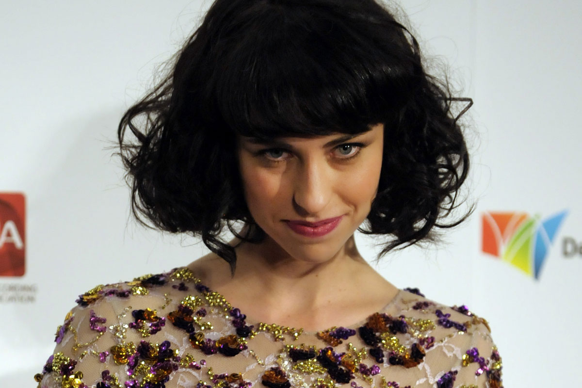 2011 Hairstyles Pictures: Kimbra Hairstyles - Kimbra Is The Most ...
