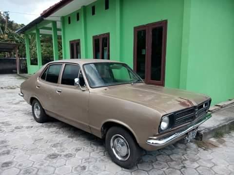 GUDANG MOBIL TUA : Dijual Holden Torana 1972 - LAPAK MOBIL DAN MOTOR BEKAS