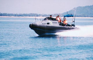 BOAT DESIGN AND MARINE ENGINEERING SERVICES: RHIB DESIGN EXPERIANCE