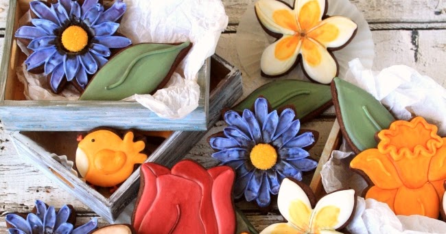 Decorated Daffodil Cookies