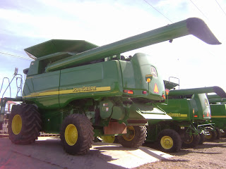 MAQUINARIA AGRICOLA INDUSTRIAL: Trilladora John Deere 9660 sts Bullet ...