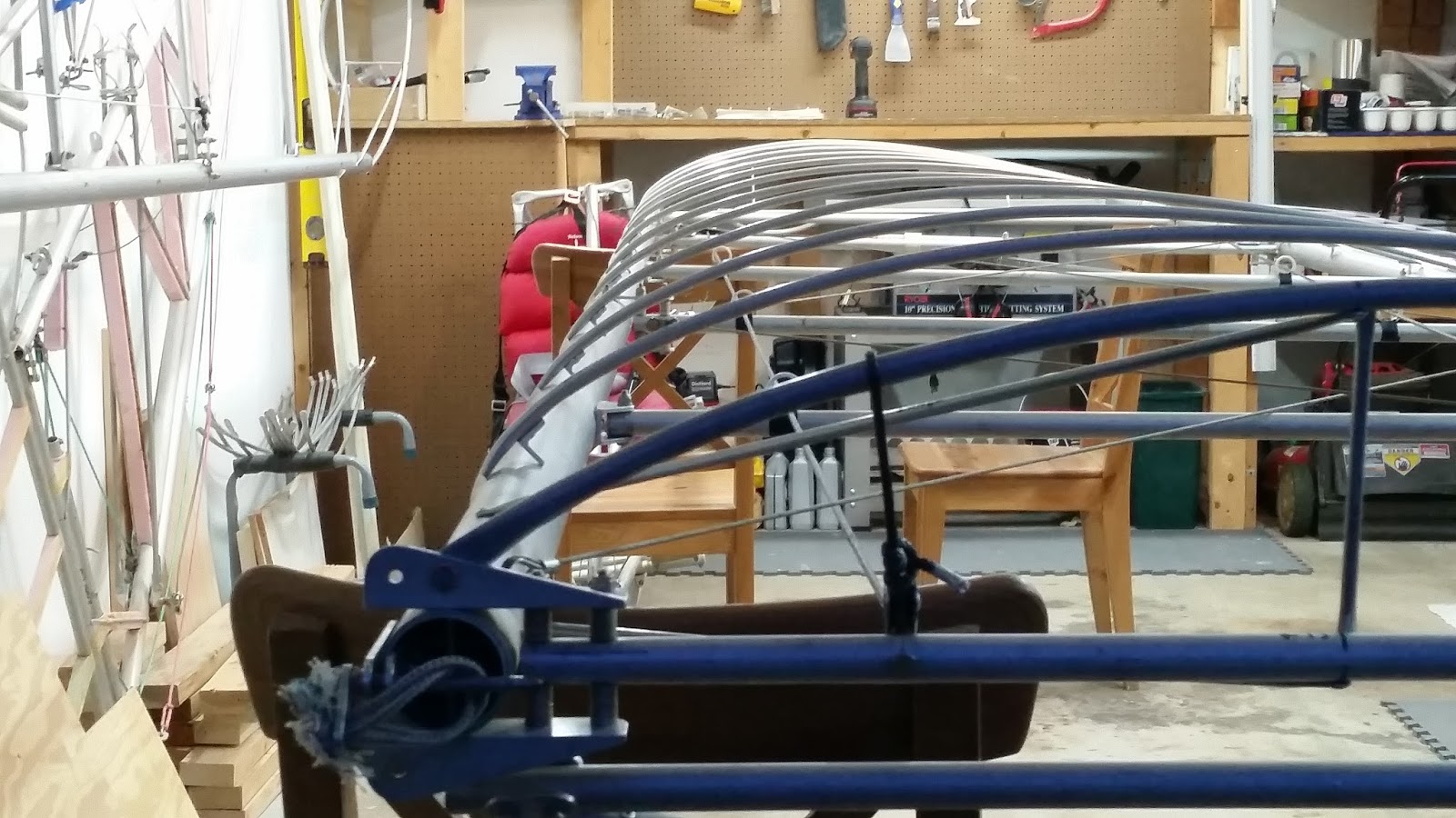 Building adventures of an Ultralight Glider: Wing with ribs