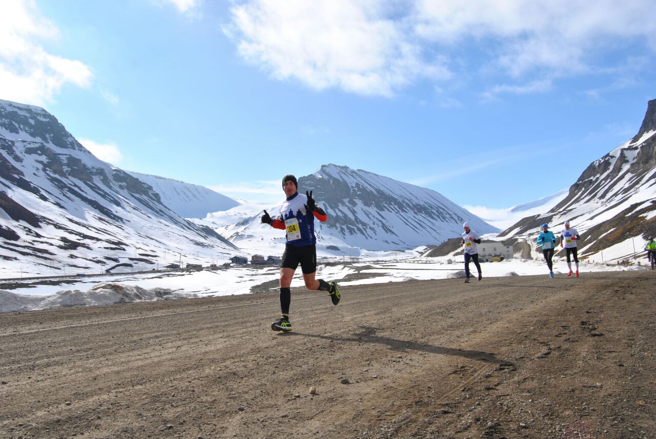 ATLETICA CORRIFERRARA a.s.d.: SPITSBERGEN MARATHON: NELL'ESTREMO NORD ...