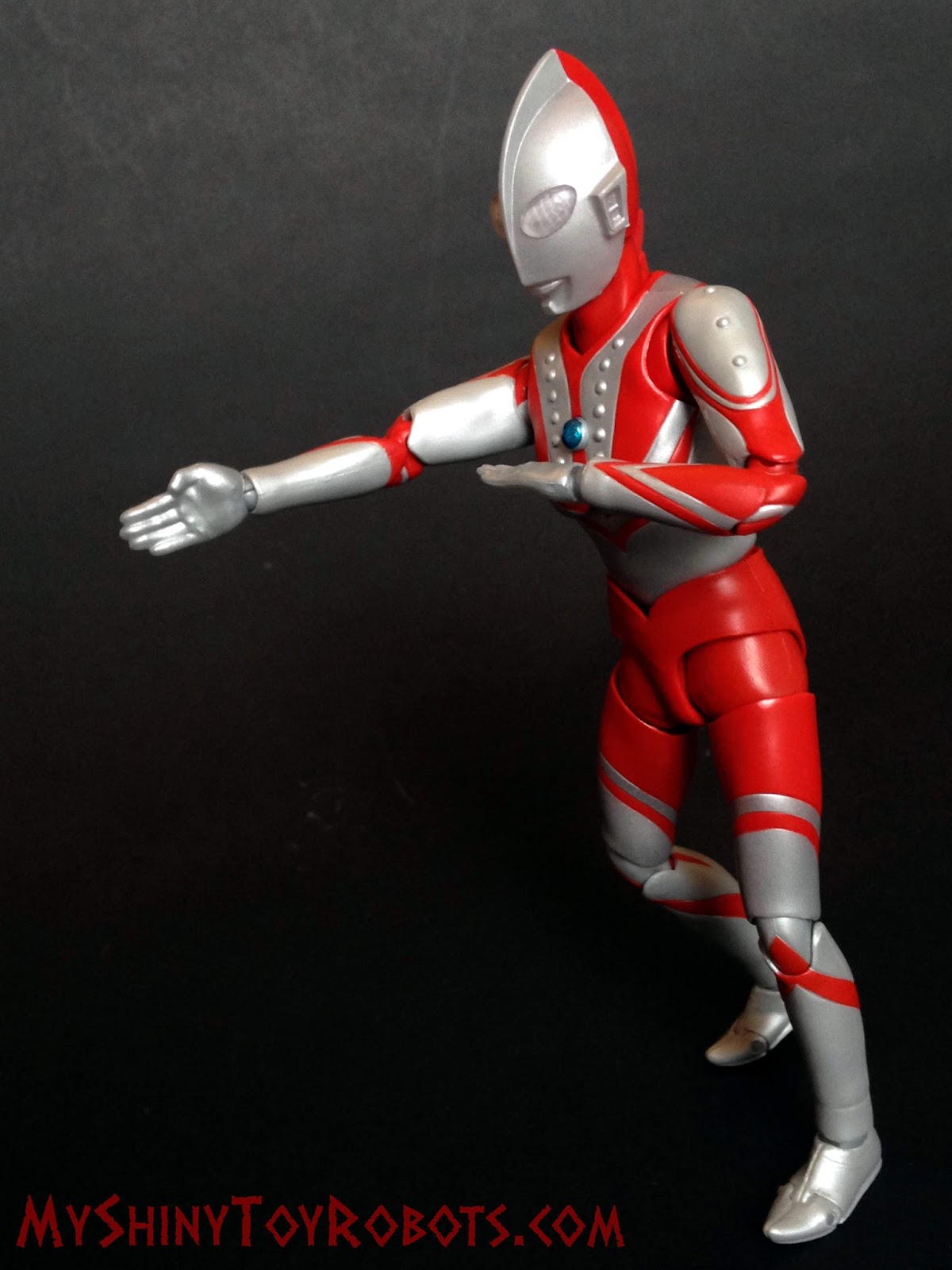 My Shiny Toy Robots: Toybox REVIEW: S.H. Figuarts Zoffy