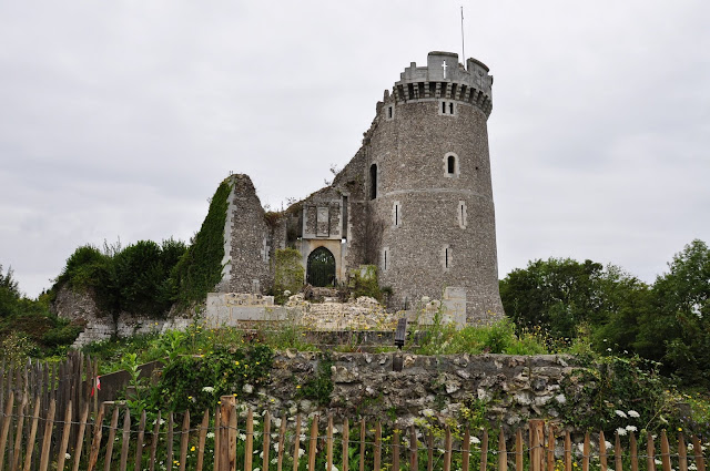 Morgan and Jane's EXCELLENT Adventure: Normandy- 30th July till 5th August