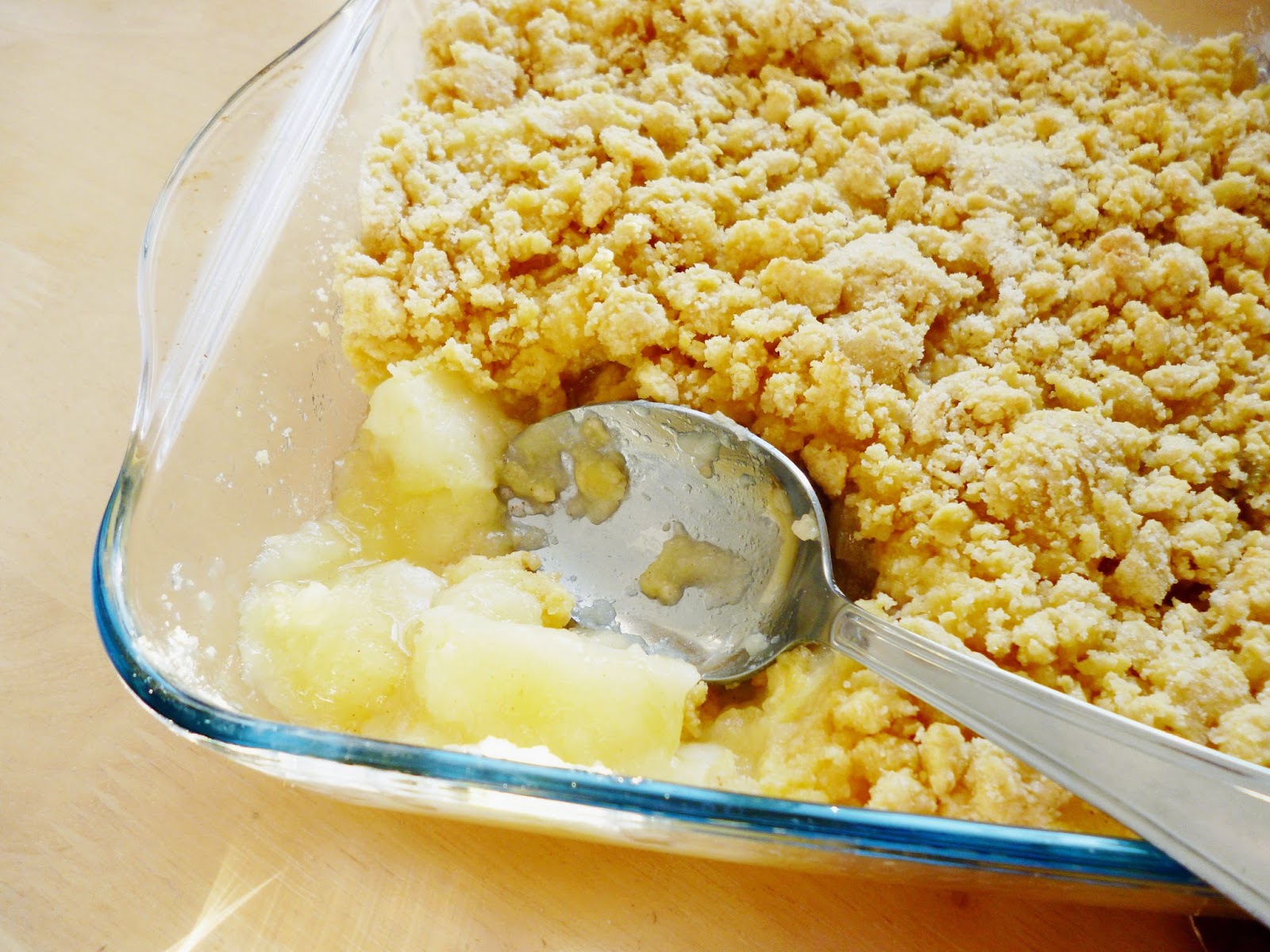 Cake Of The Week: Apple Crumble [Low Fat]