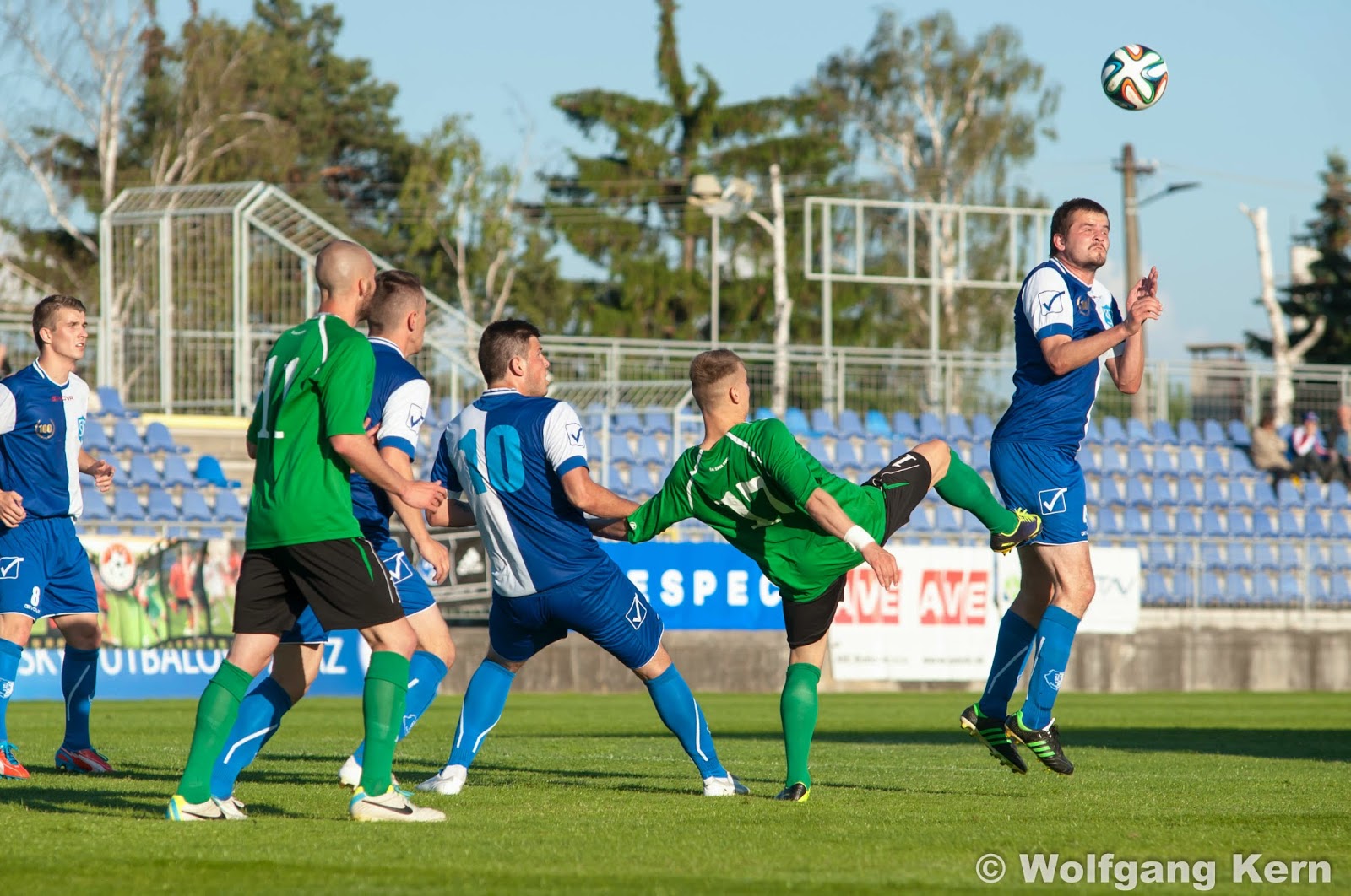 Sports, Groundhopping: SK SFM Senec - FC STK 1914 Samorin, Erste Liga ...