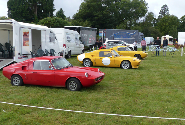 Maximum Mini: Celebrating the Unipower GT (2)