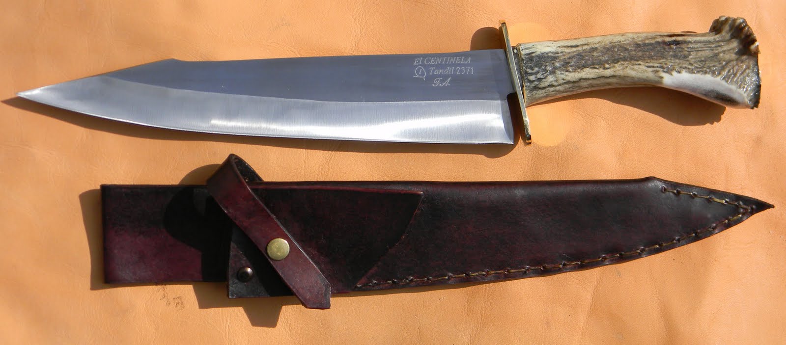 El Centinela Cuchillos Artesanales: Facón Argentino