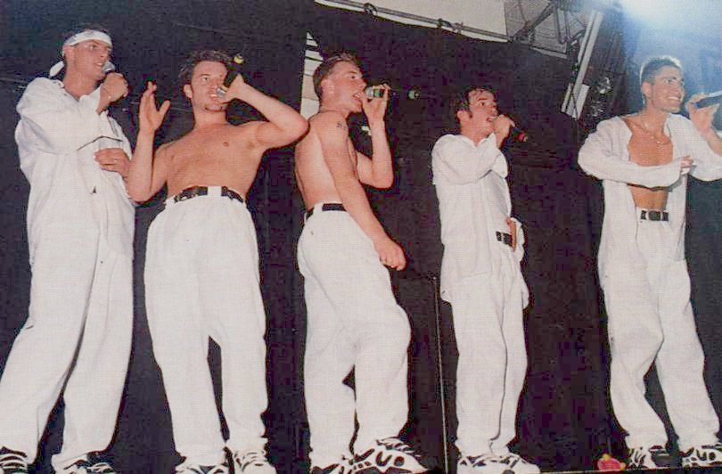 Shirtless Men Archive: Boyzone shirtless: Die irische Antwort auf Take ...