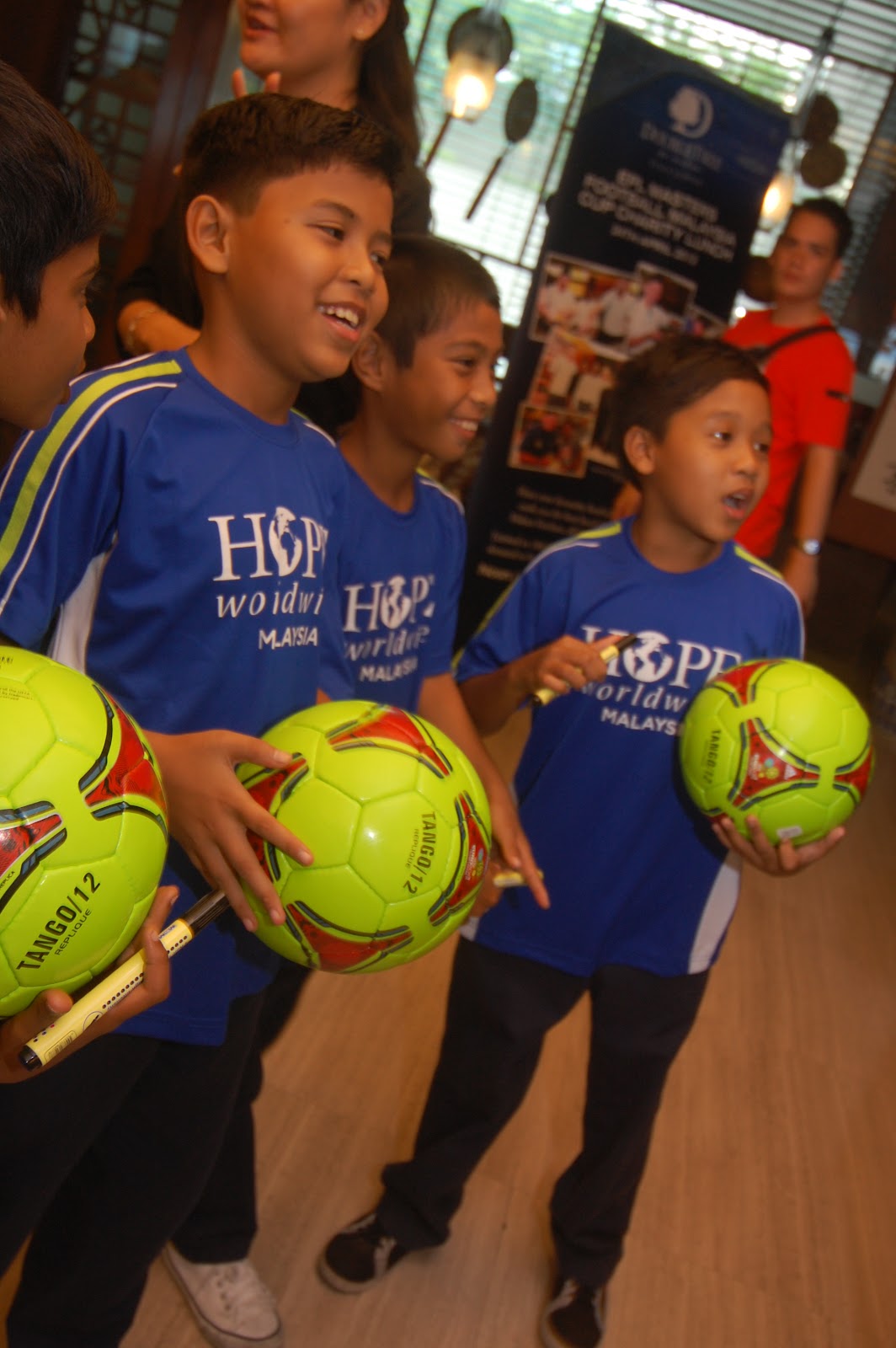 HOPE worldwide Malaysia: Boys from Football for HOPE Program meet the ...
