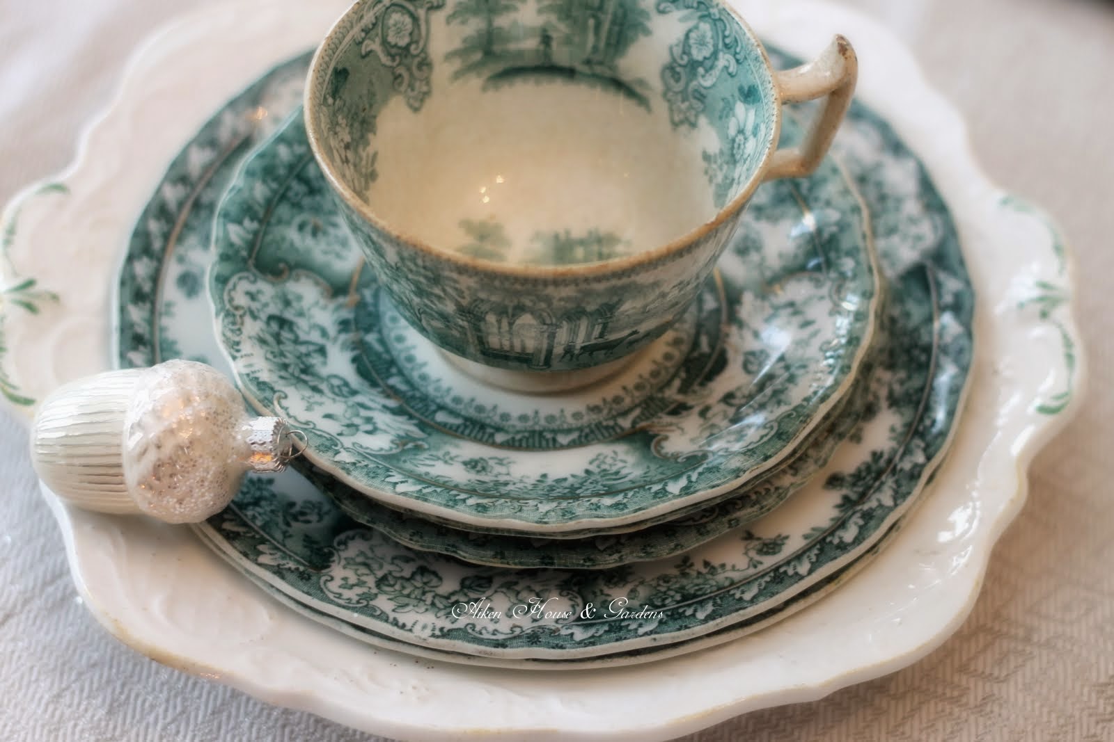 Aiken House & Gardens: Teal Green & White Transferware in the Kitchen