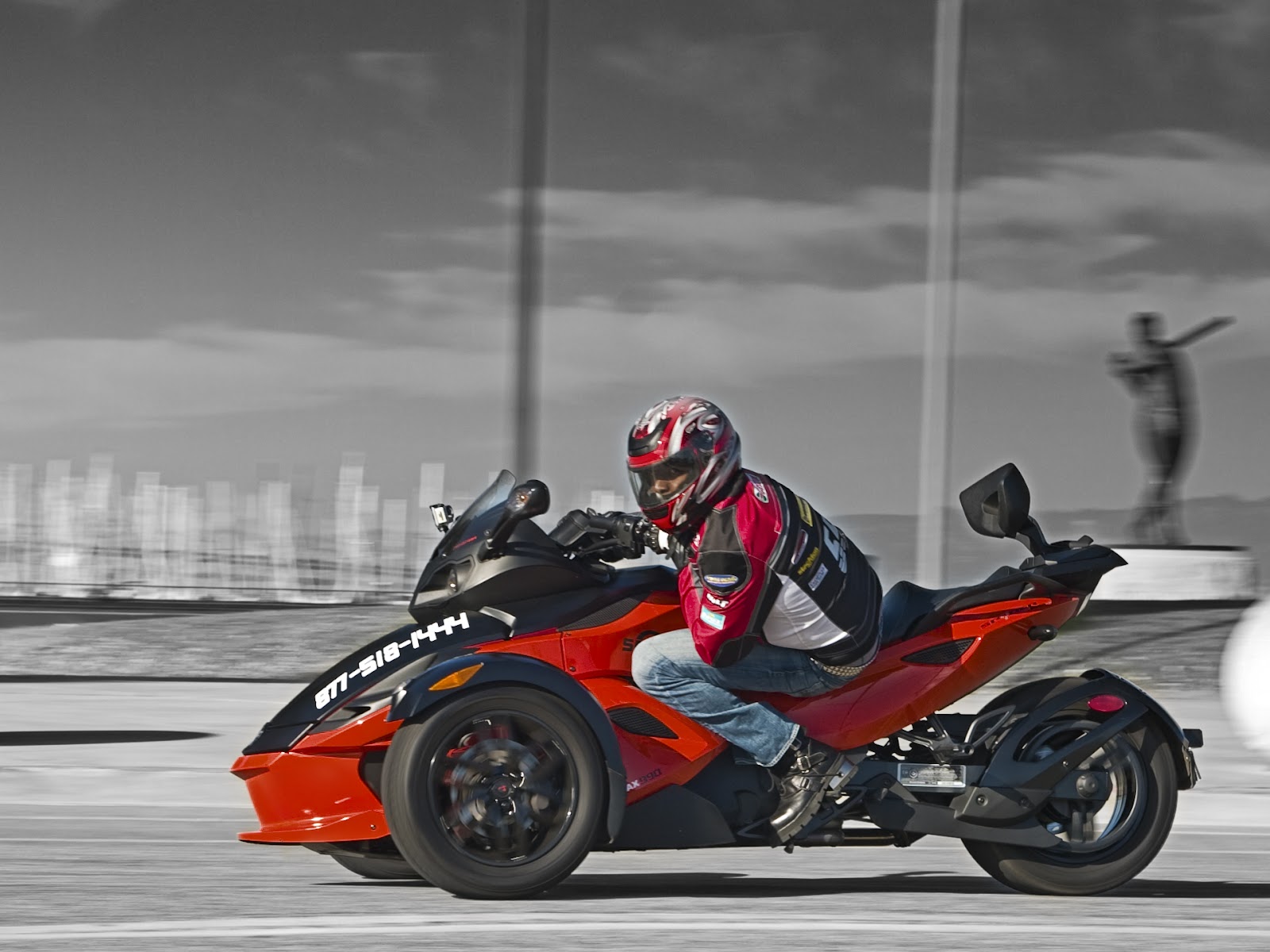 MOTOPERTURE: Can Am Spyders