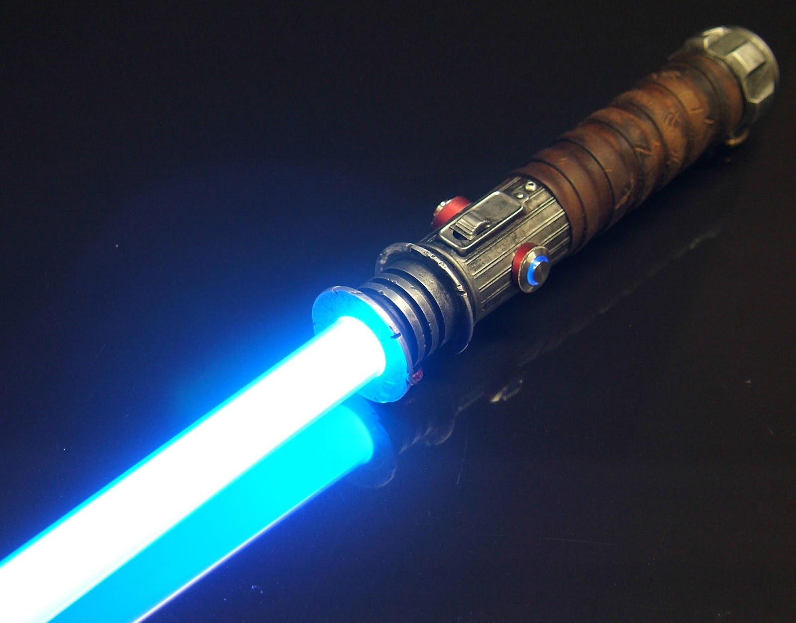 RO-LIGHTSABERS: RONIN