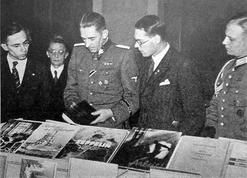 NAZI JERMAN: Album Foto Terbaik Karl-Hermann Frank