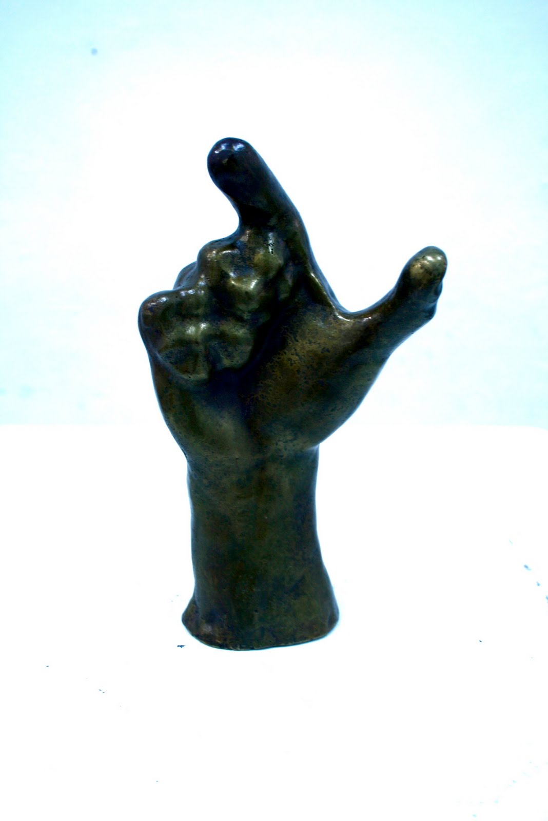 GIL GELPI: mano creadora