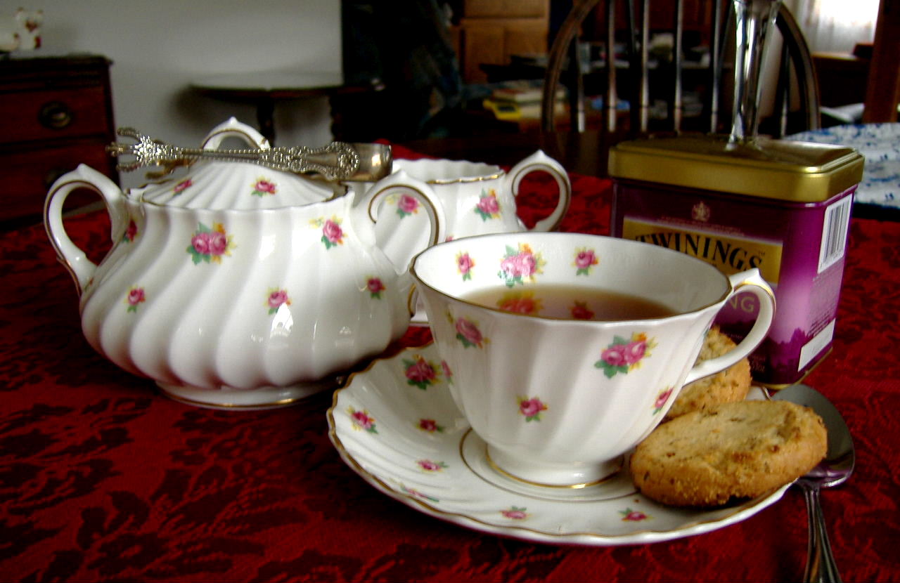 Antiques And Teacups: Tuesday Cuppa Tea