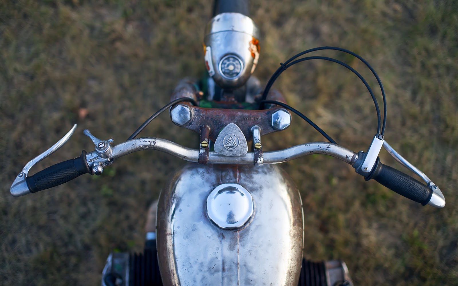 CCCP - Inazuma café racer