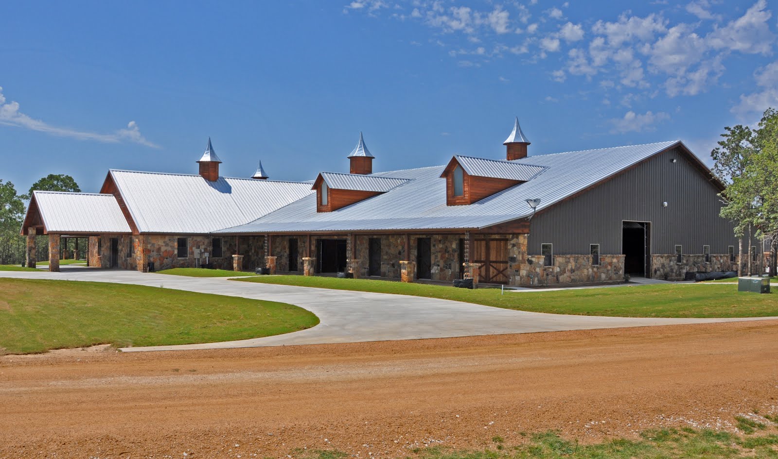 Sarah Boyd Realty - North Texas Real Estate: Custom Horse Barn, Covered ...