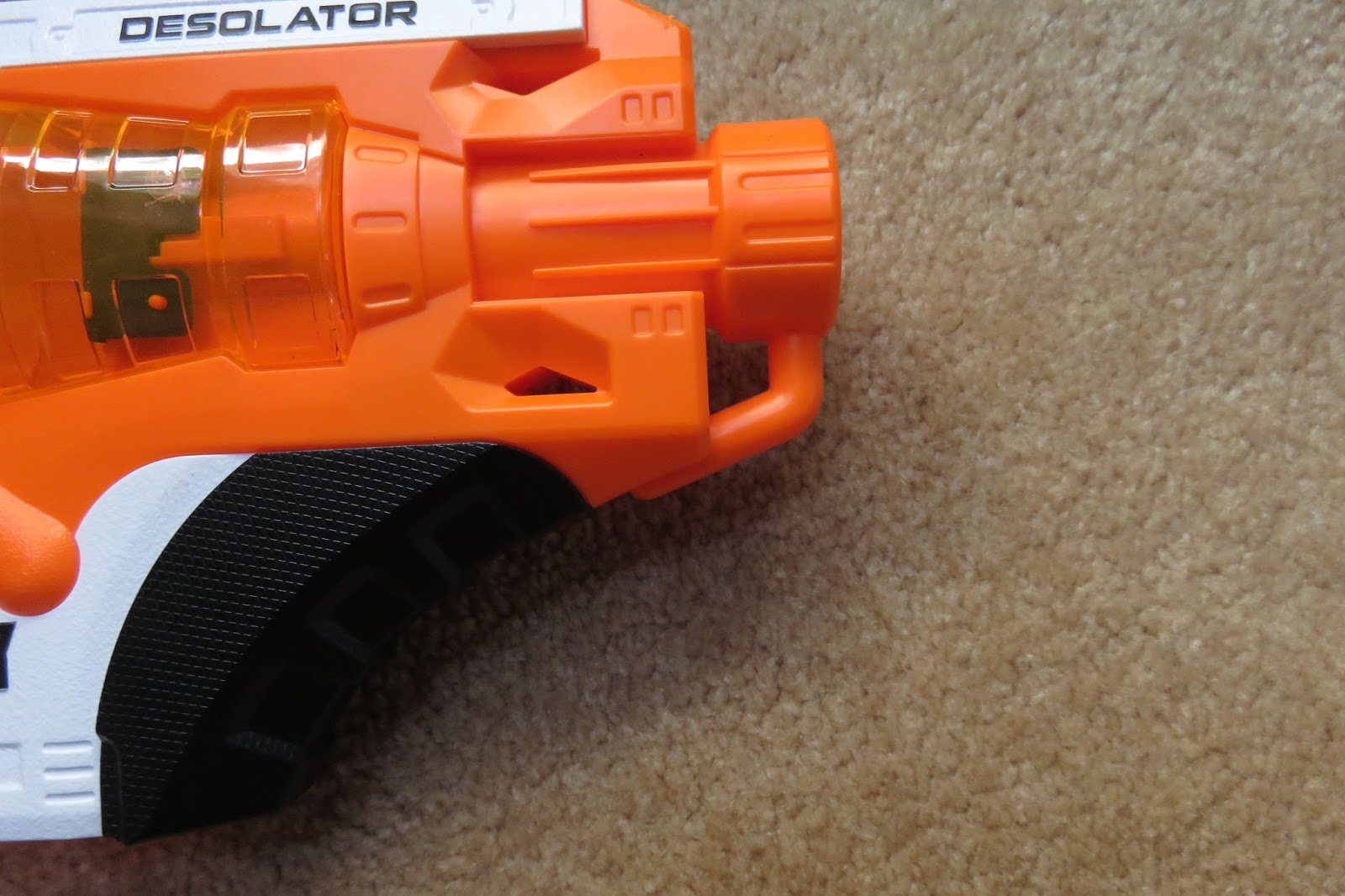 Outback Nerf: Review: Nerf Doomlands Desolator (US orange trigger)