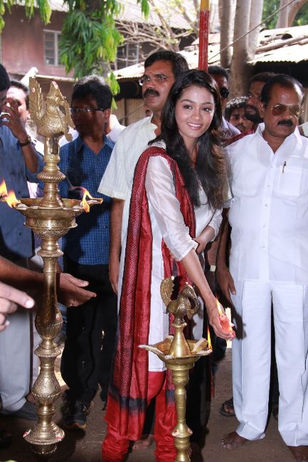 Mathappu Movie Launch Gallery - Hot PHOTOSHOOT Bollywood, Hollywood ...