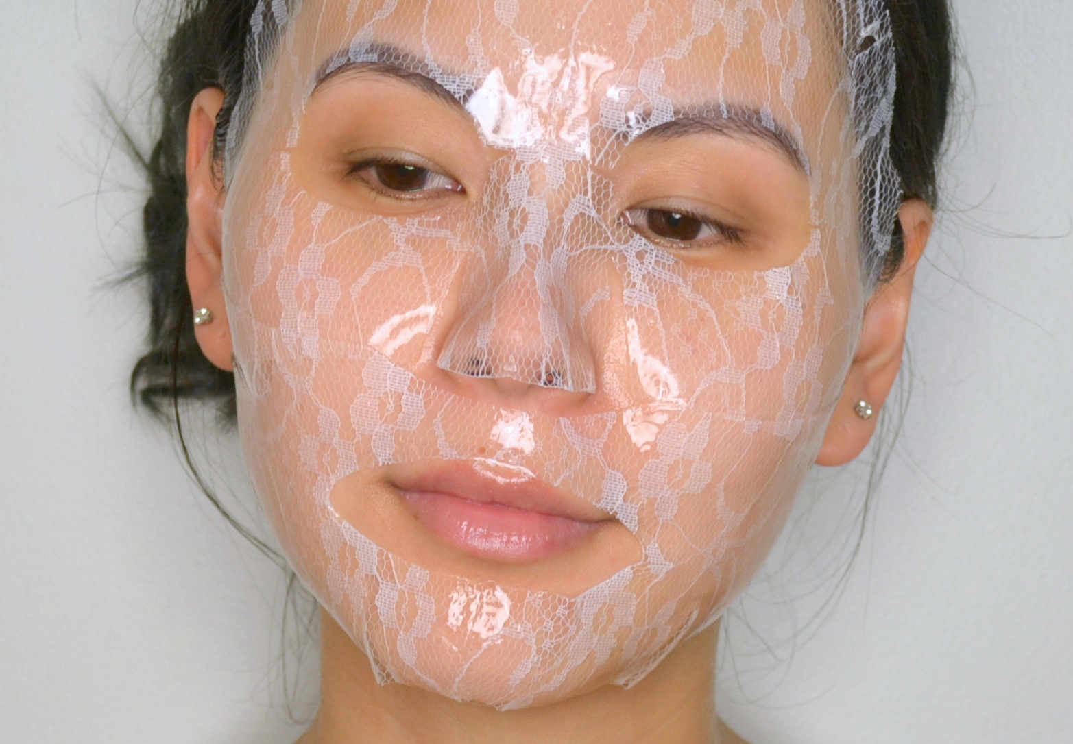 KOREAN BEAUTY | Banila Co. It Radiant Lace Hydrogel Mask Sheet ...