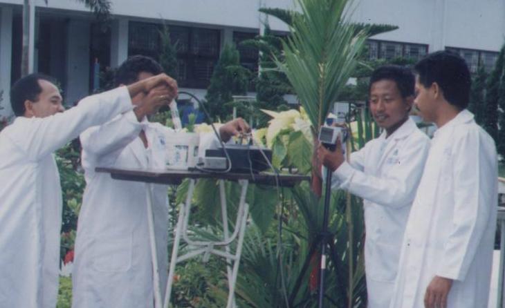 Kesehatan Lingkungan Purwokerto: PRAKTEK LABORATORIUM KESLING