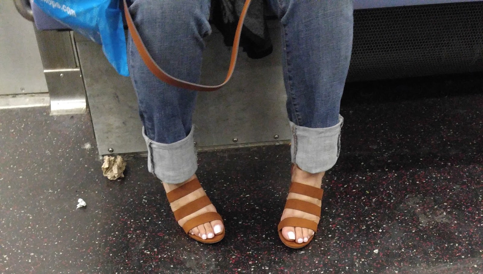 BEAUTIFUL AND CUTE FEET: High heel in subway