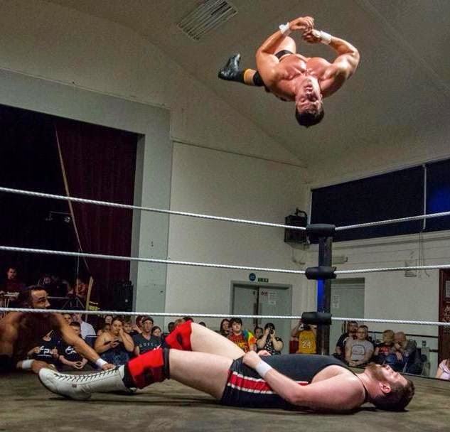 Beefcakes of Wrestling: Beefcakes In Action : Come Fly With Me
