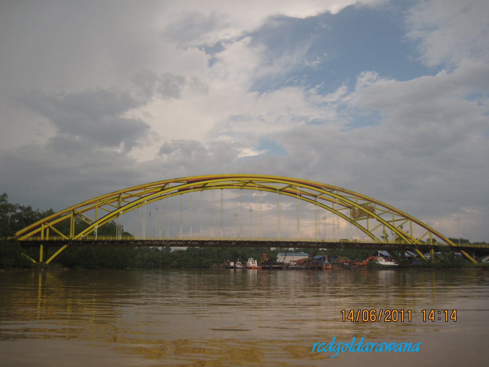 redgoldarawana: River and Life (Batang Mukah)