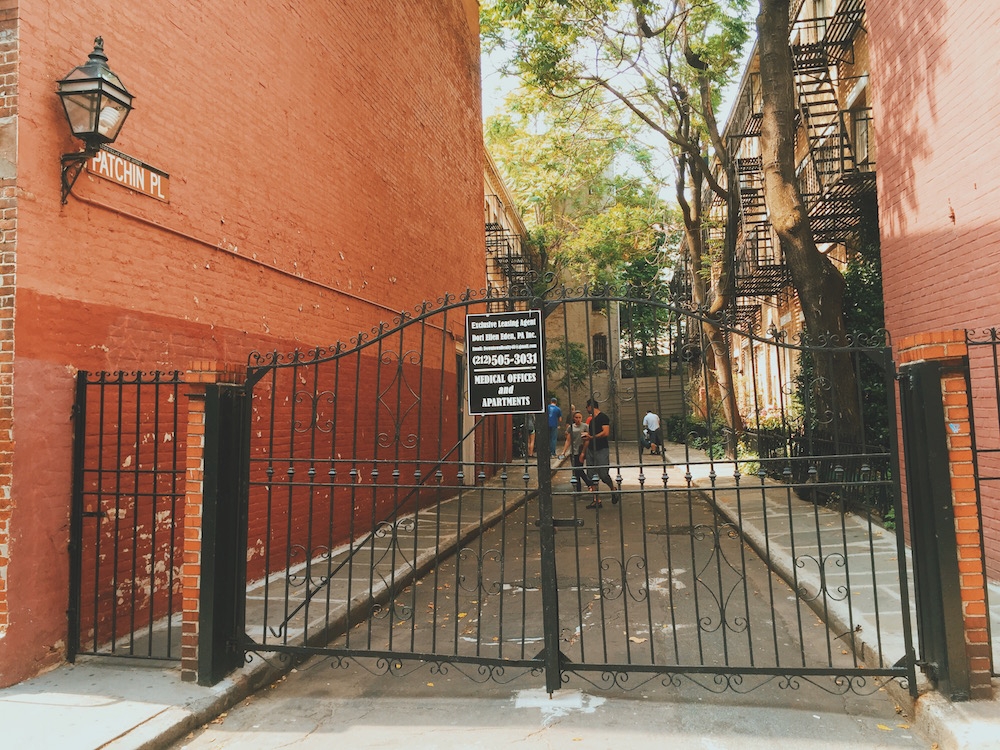 [Turista Literário] Lugares no mundo: Patchin place - Obra: As Vidas ...