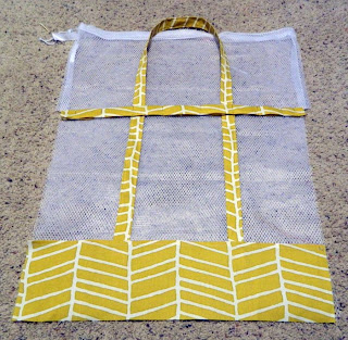 Pattern Shmattern: Pool / Beach Bag Tutorial