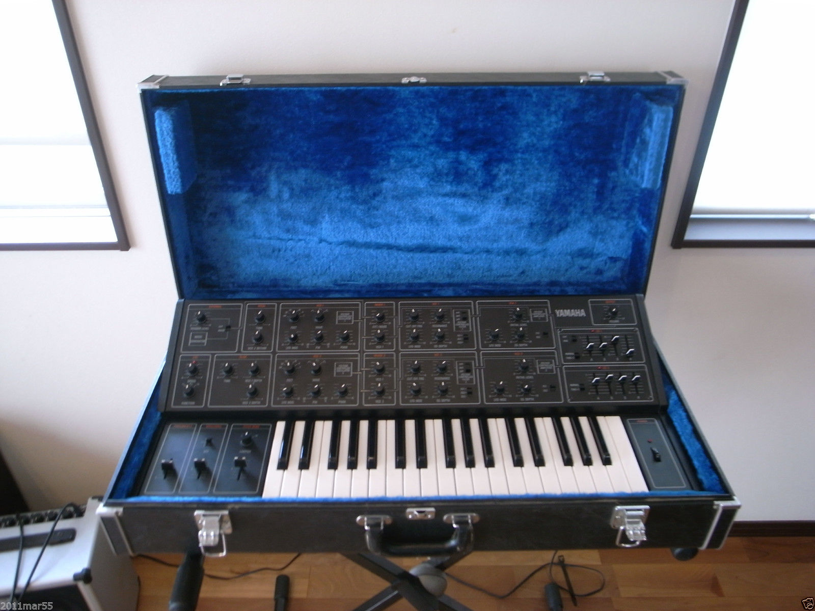 MATRIXSYNTH: YAMAHA CS-15 SN 3001 with Original Hard Case