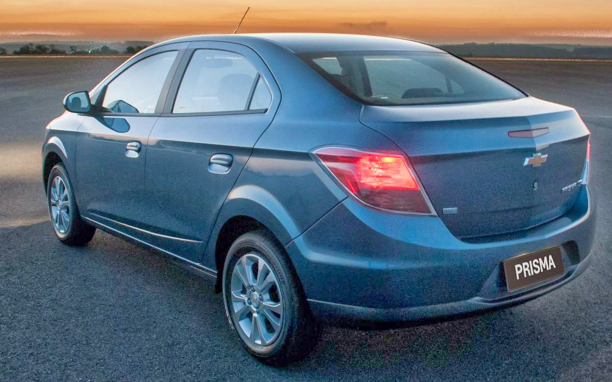 Amantes por carros: CHEVROLET PRISMA