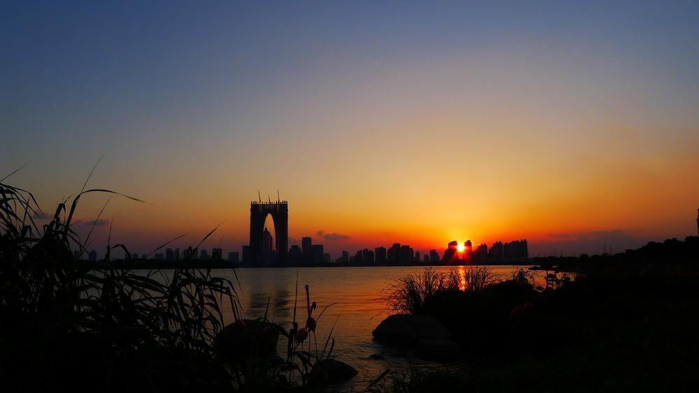 Arquitectura Reciente: Gate of the Orient - RMJM Architects - Suzhou, China