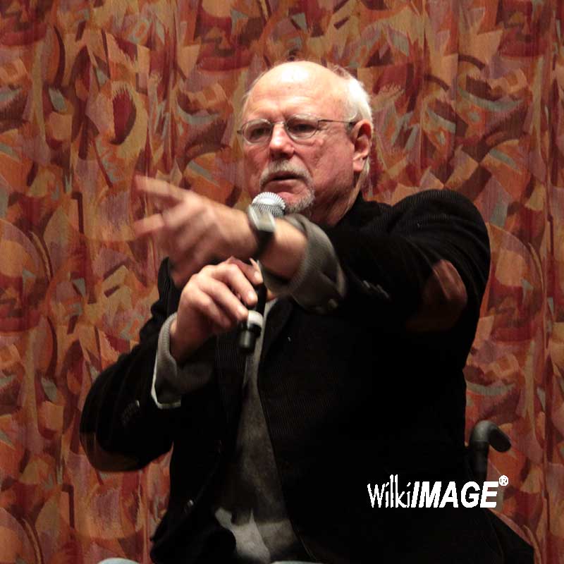 If You See Someone Without A Smile ...: Nov 13, 2012