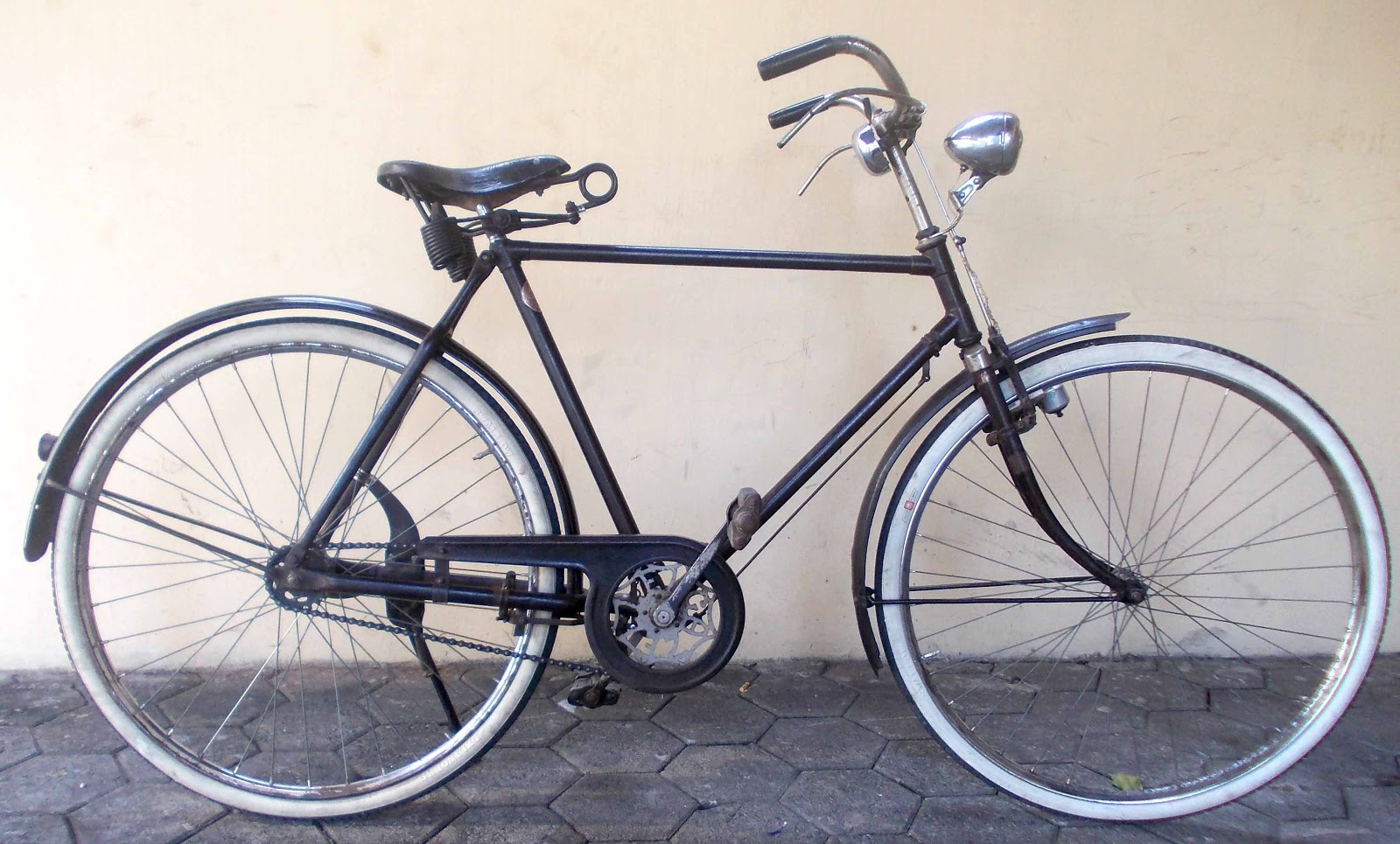 Sepeda Gazelle Terbaru - Perumperindo.co.id