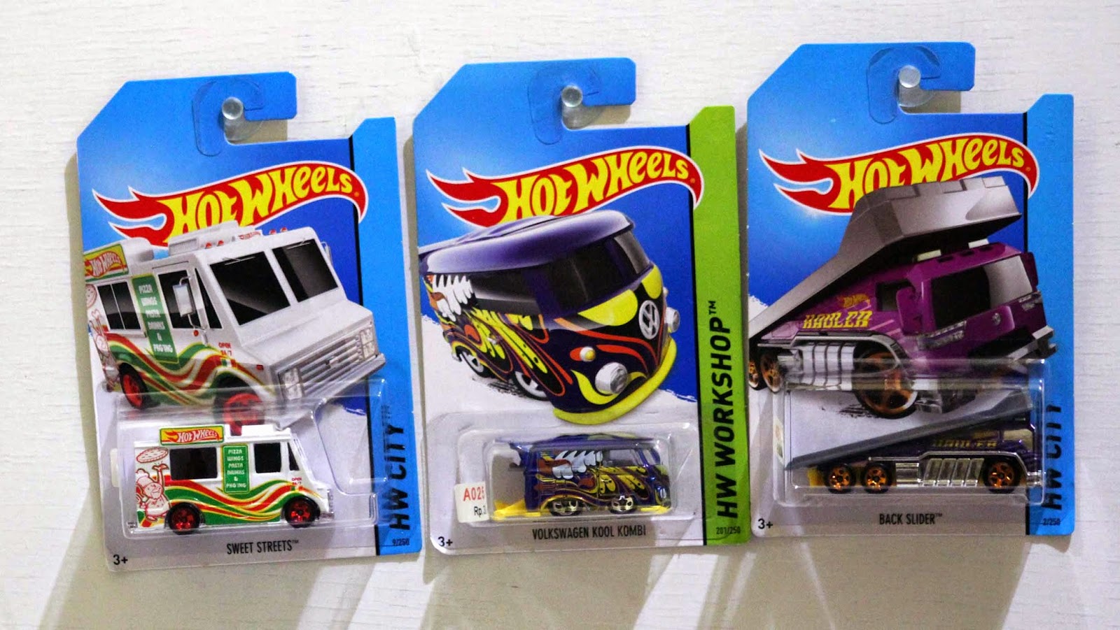 Hot Wheels Lovers: BOX "HOT" AWAL BULAN