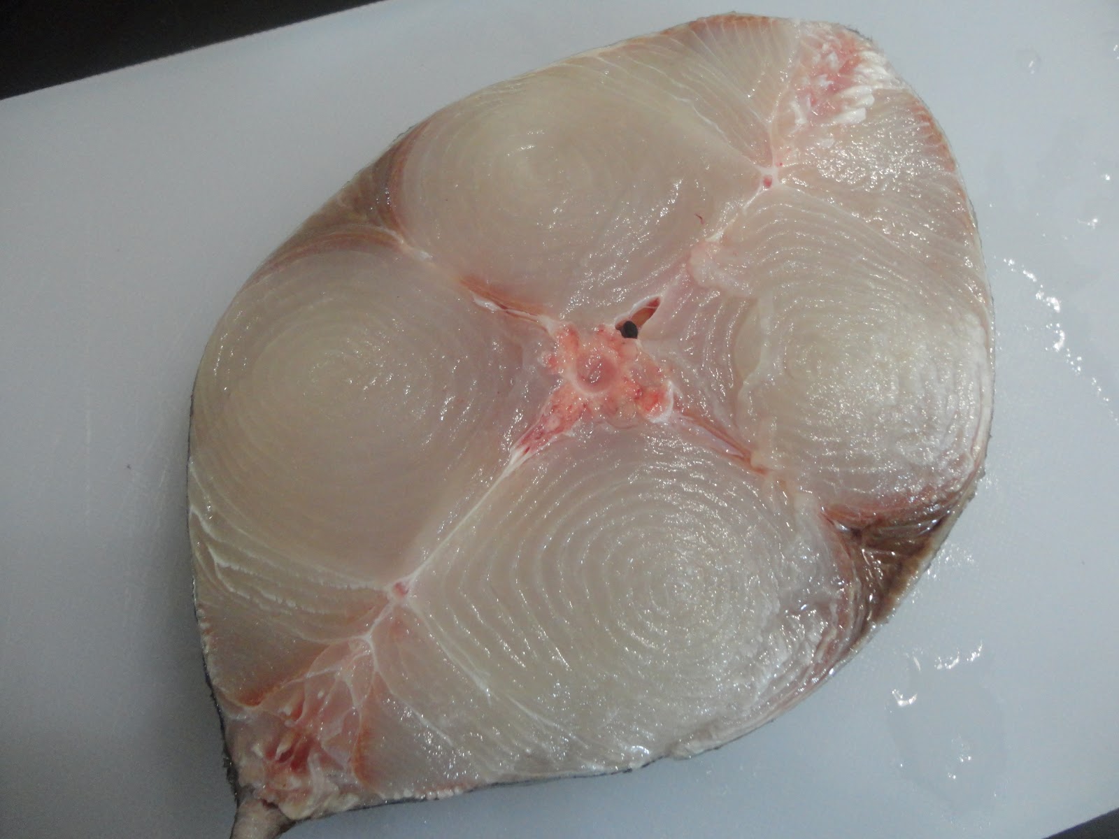 THE DENTIST IS IN THE KITCHEN: Pulutan: KILAWIN NA TANGUIGUE