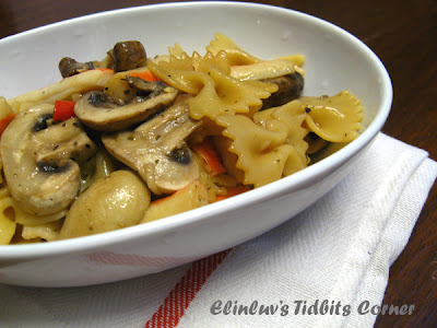 Elinluv's Tidbits Corner: Pasta With White And Brown Button Mushrooms ...