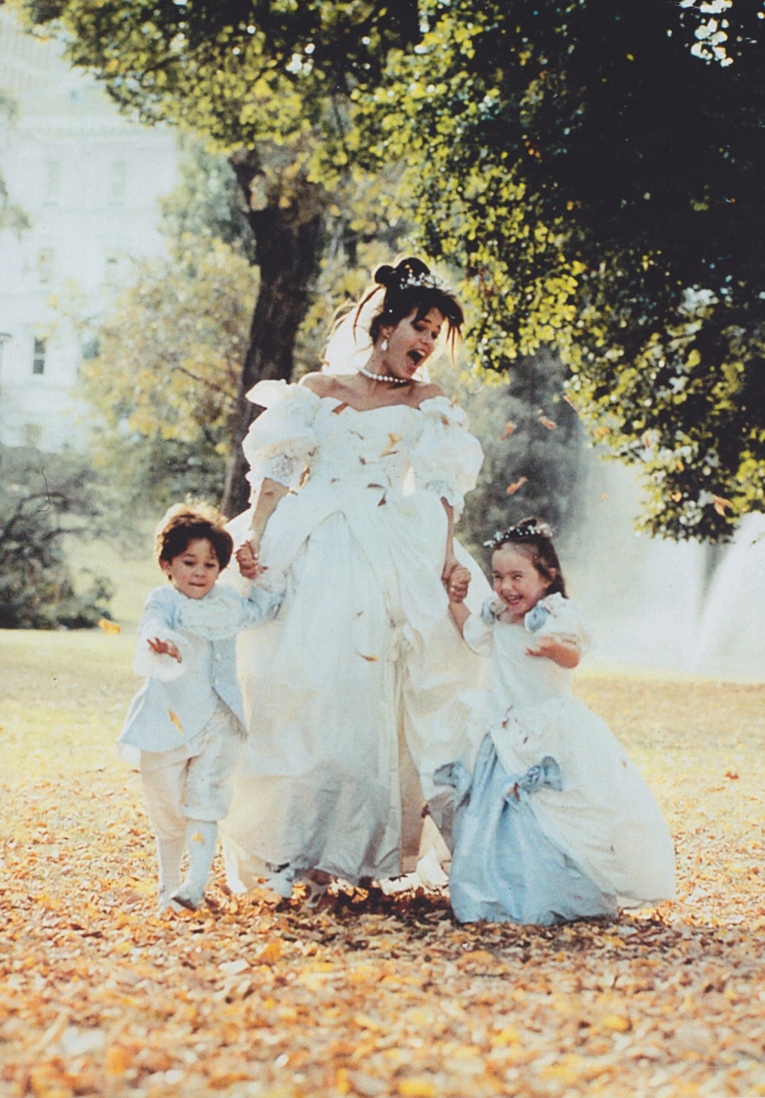 Linda Britten Australia: From the Archives