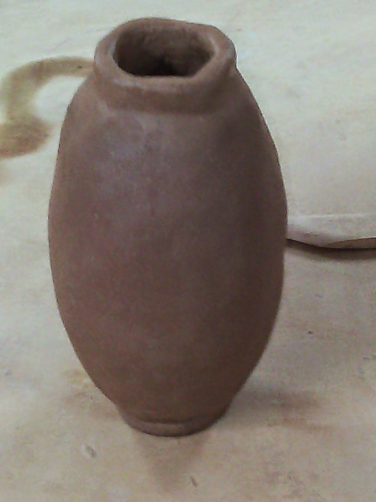 AR 216 Ceramics : Double Pinch Pot Construction