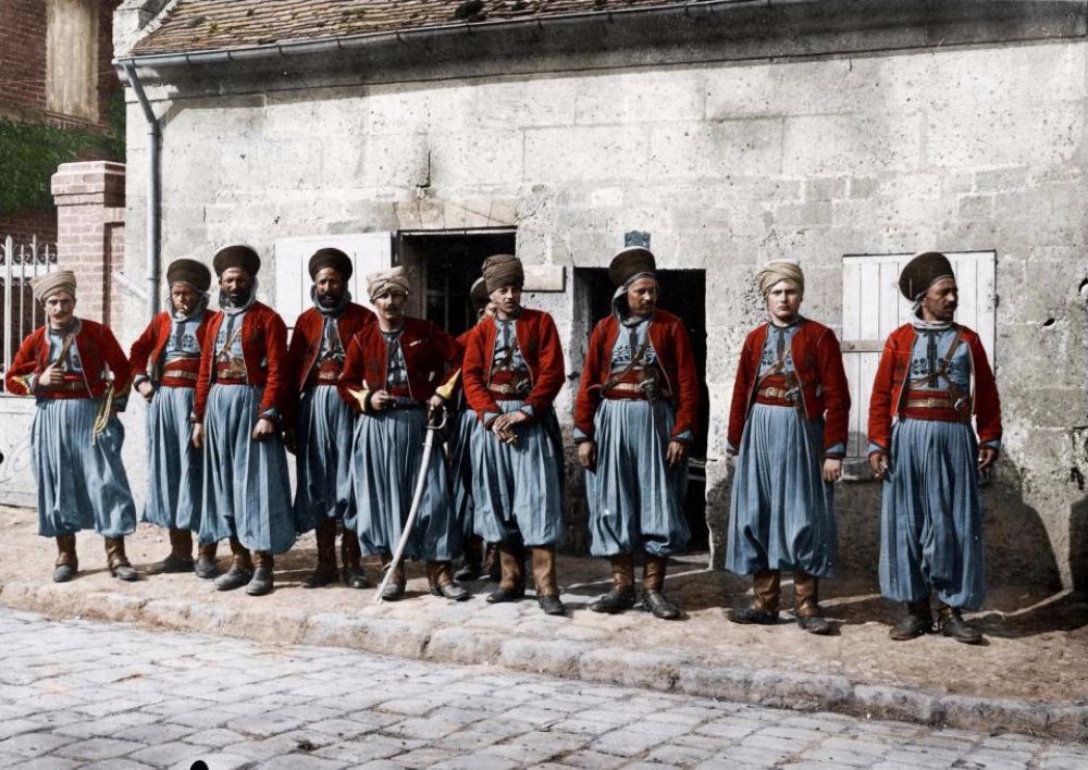 Remarkable Colorized Photos Reveal What Life Was Like For French ... Remarkable Colorized Photos Reveal What Life Was Like For French ...