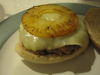 Life with the Sherer's: Spicy Hawaiian Chicken Burgers