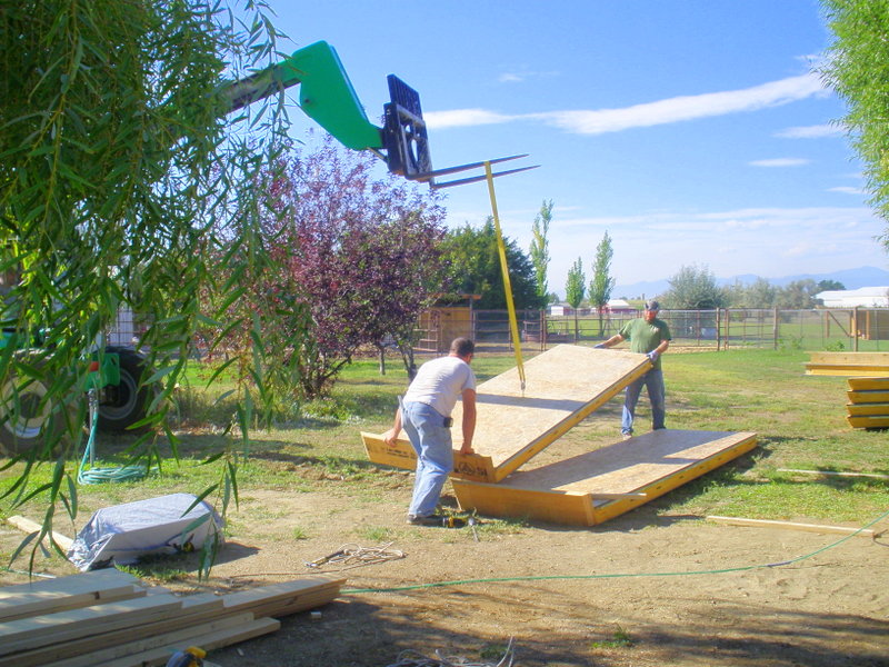 Solargon Homes: Solargon Roof Assembly