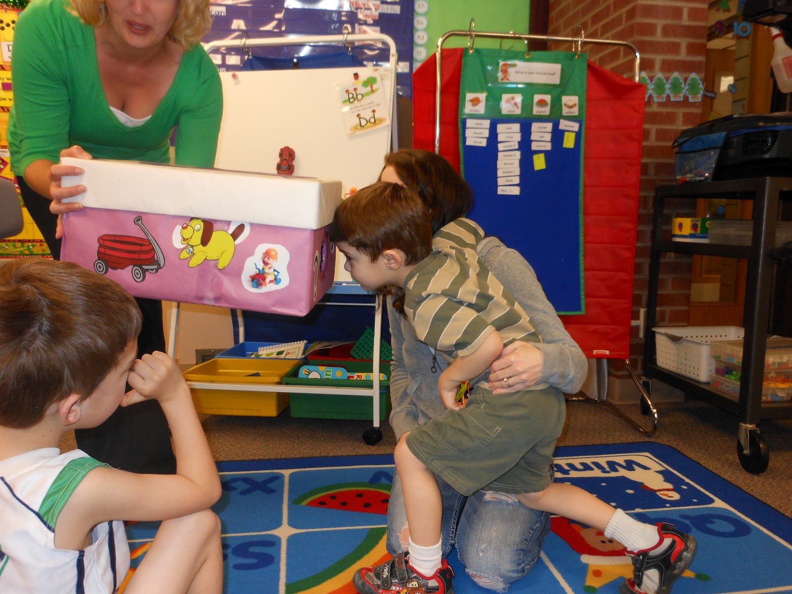 Autism Art Project: Educating a Kindergarten Class About Autism