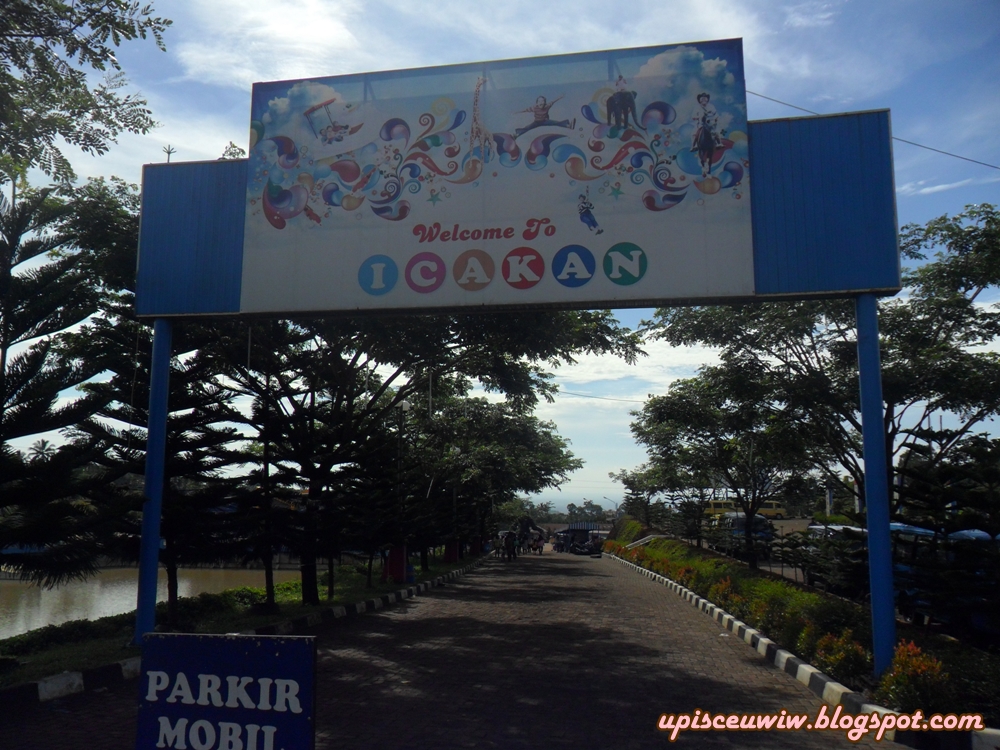 Sekedar berbagi celotehan hidup: Main : Mega Wisata Icakan Ciamis